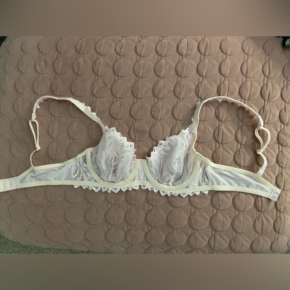 Italian Sheer Pastel Pink Lace Bra - Gem